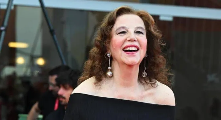 Stefania Sandrelli compie 80 anni, storia di un'icona nata con la ...